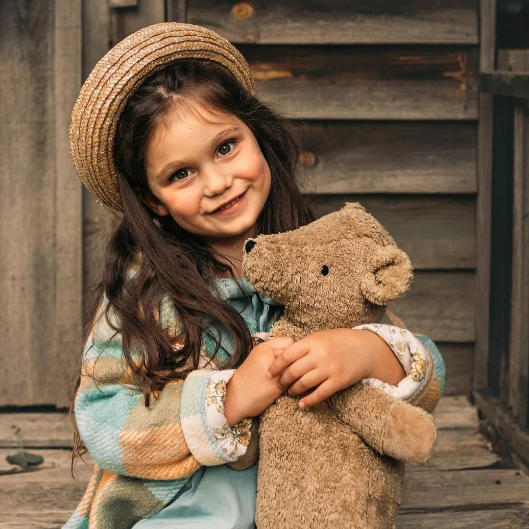 Senger Naturwelt - Cuddly Bear Large Beige – Classical Child